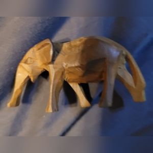 Artisan | Art | Vintage Lot Of 4 Miniature Hand Carved Animals From ...